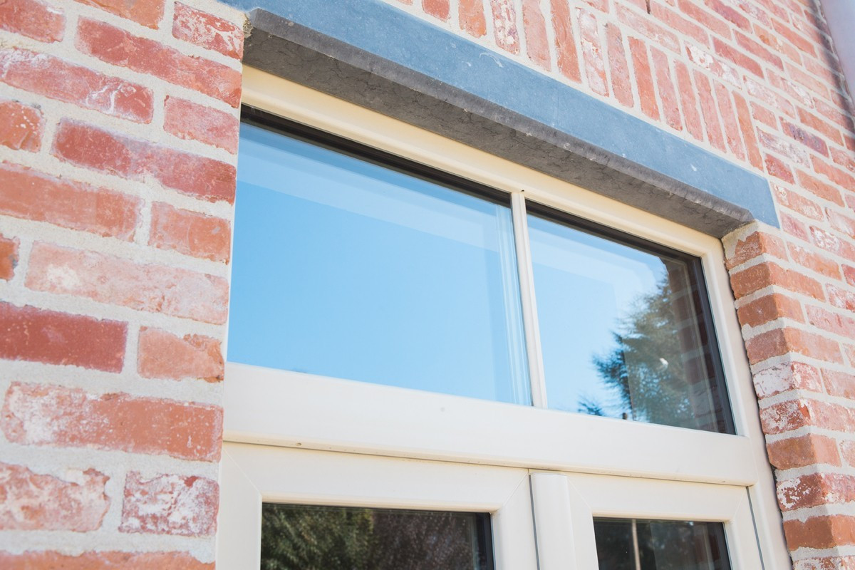 Slecht weer? Zo bescherm je je PVC ramen | Raemdonck PVC ramen nv ...